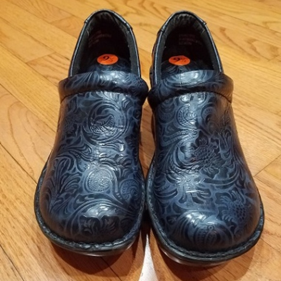 b.o.c. | Shoes | Boc Clog Cobalt Blue | Poshmark